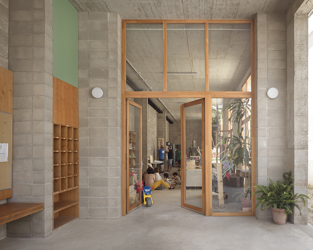 La Borda – Wie sieht gemeinschaftliches Wohnen in Barcelona aus ...